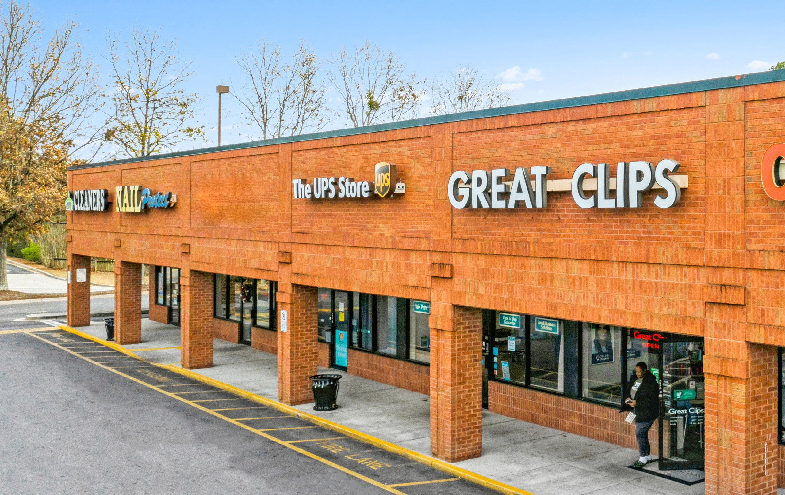 Five Forks Crossing | Retail Space for Lease