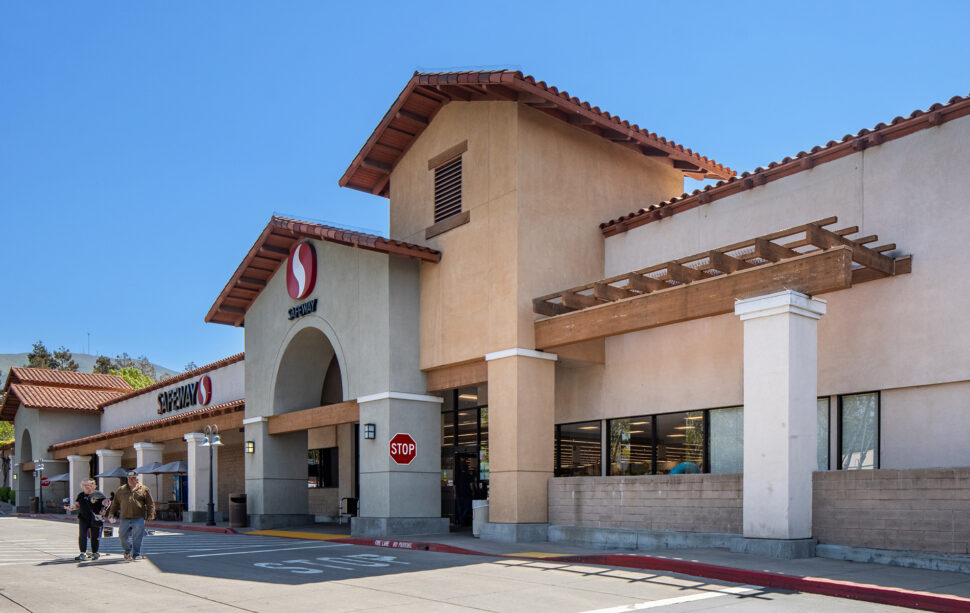 Sterling Organization acquires Grocery-Anchored Shopping Center in ...
