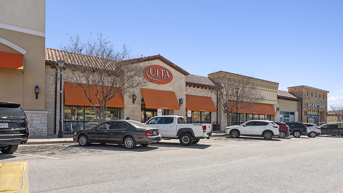 Village at Stone Oak | 22610 US Hwy 281 N. San Antonio, TX