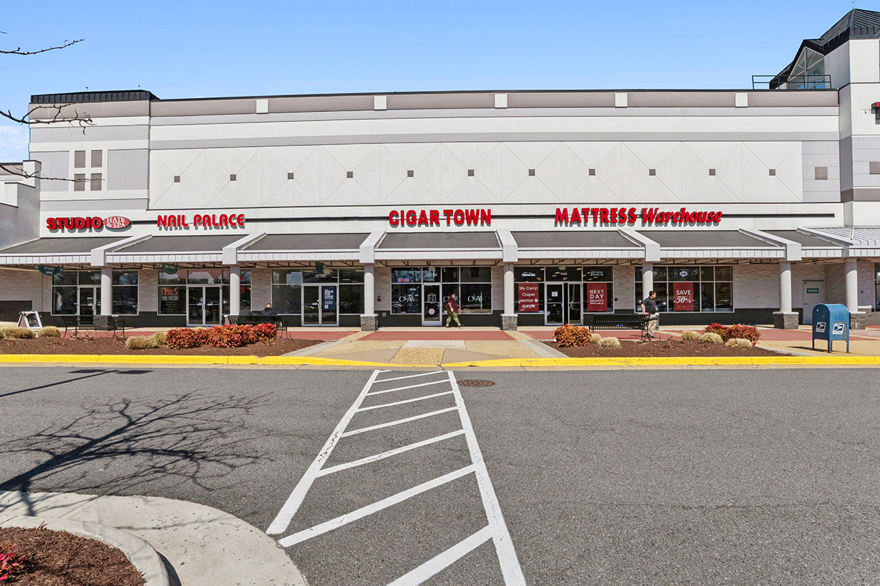 Fairfax Towne Center | 12100-12214 Fairfax Towne Center Fairfax, VA