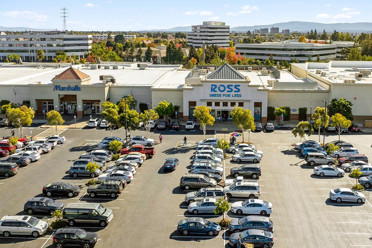 Bridgepointe Shopping Center | Sterling Organization